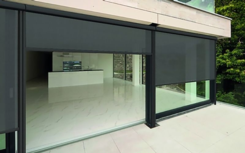 Retractable Screen Wall Systems